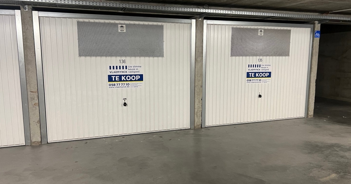 Afgesloten garagebox in ondergronds garagecomplex met inrit via ...